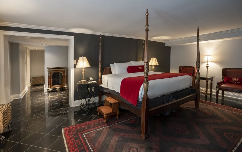 Rooms & Suites - Bourbon Orleans Hotel